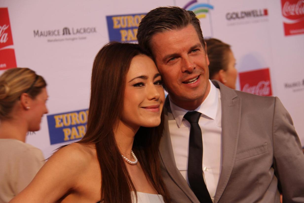 Wow: Markus Lanz' Ehefrau Angela zeigt ihre Muskeln | Kurier