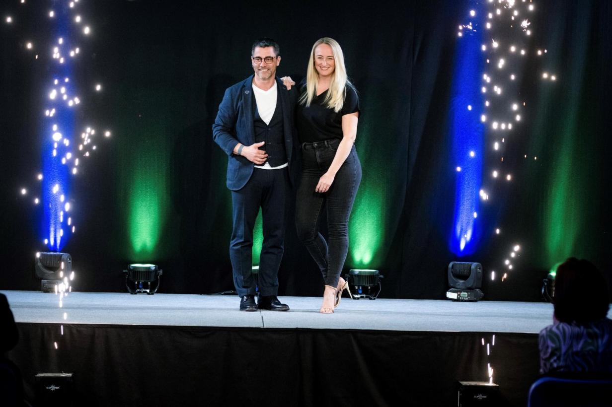 Puls4-Moderator Andi Schmid und Ehefrau Sina haben sich preisverdächtig ...
