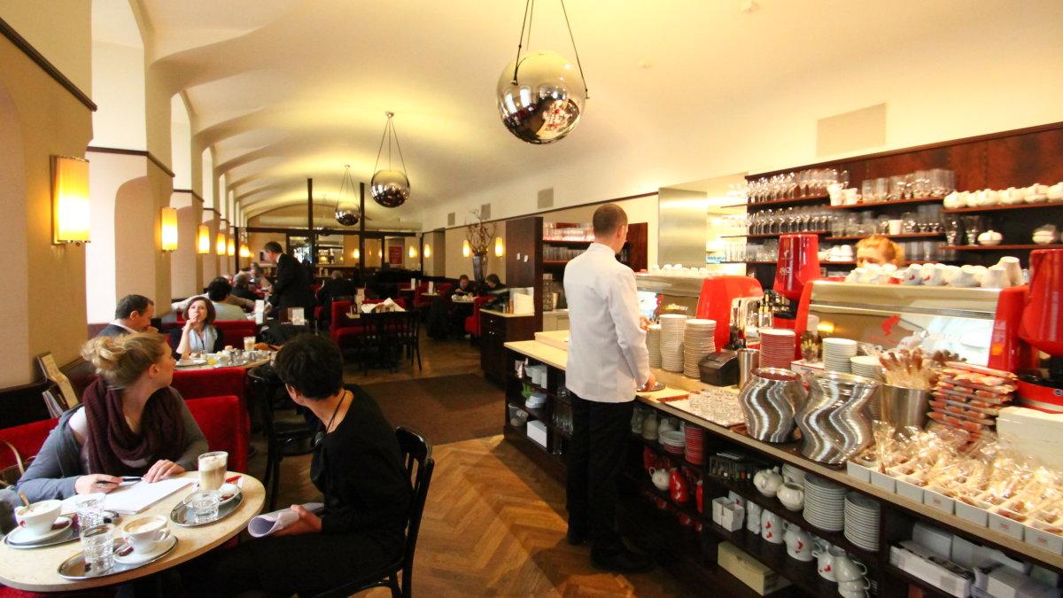 Das Wiener Kaffehaus als Weltkulturerbe | kurier.at