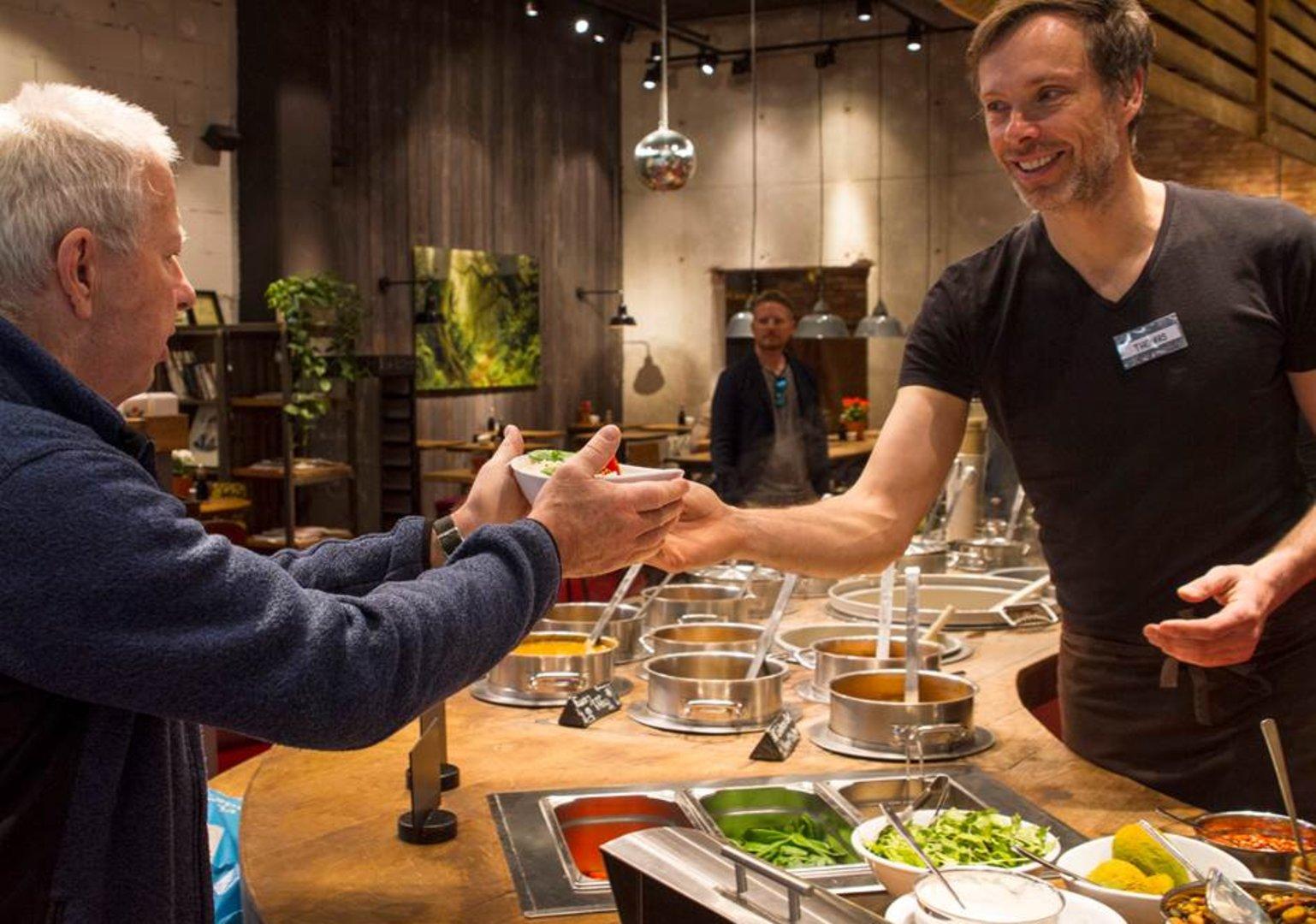 Ex-Skifahrer Thomas Sykora eröffnet Lokal in Wien | Kurier