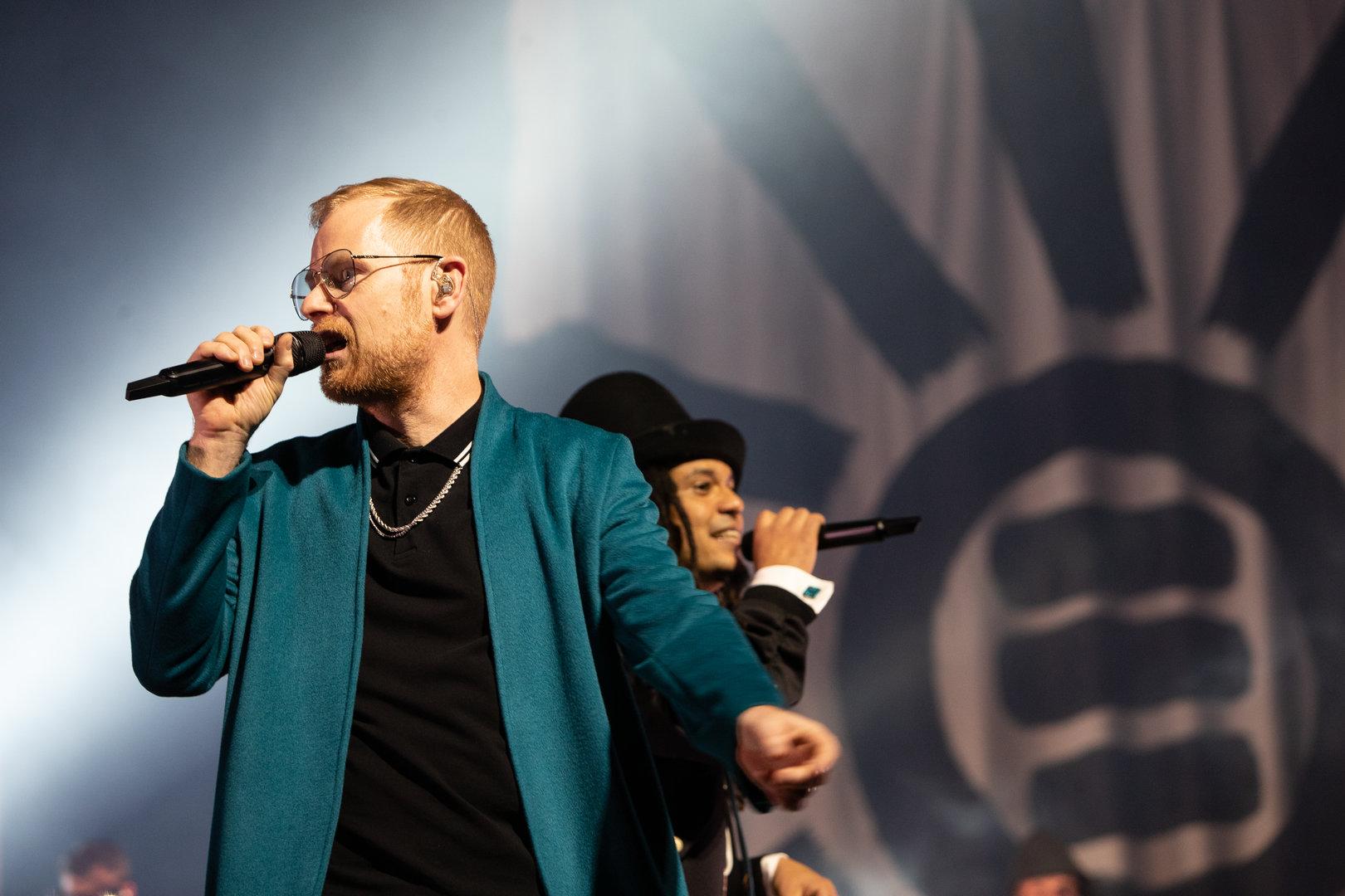 Seeed live in Wien: Den Speck weg und den Alltag abschütteln | Kurier