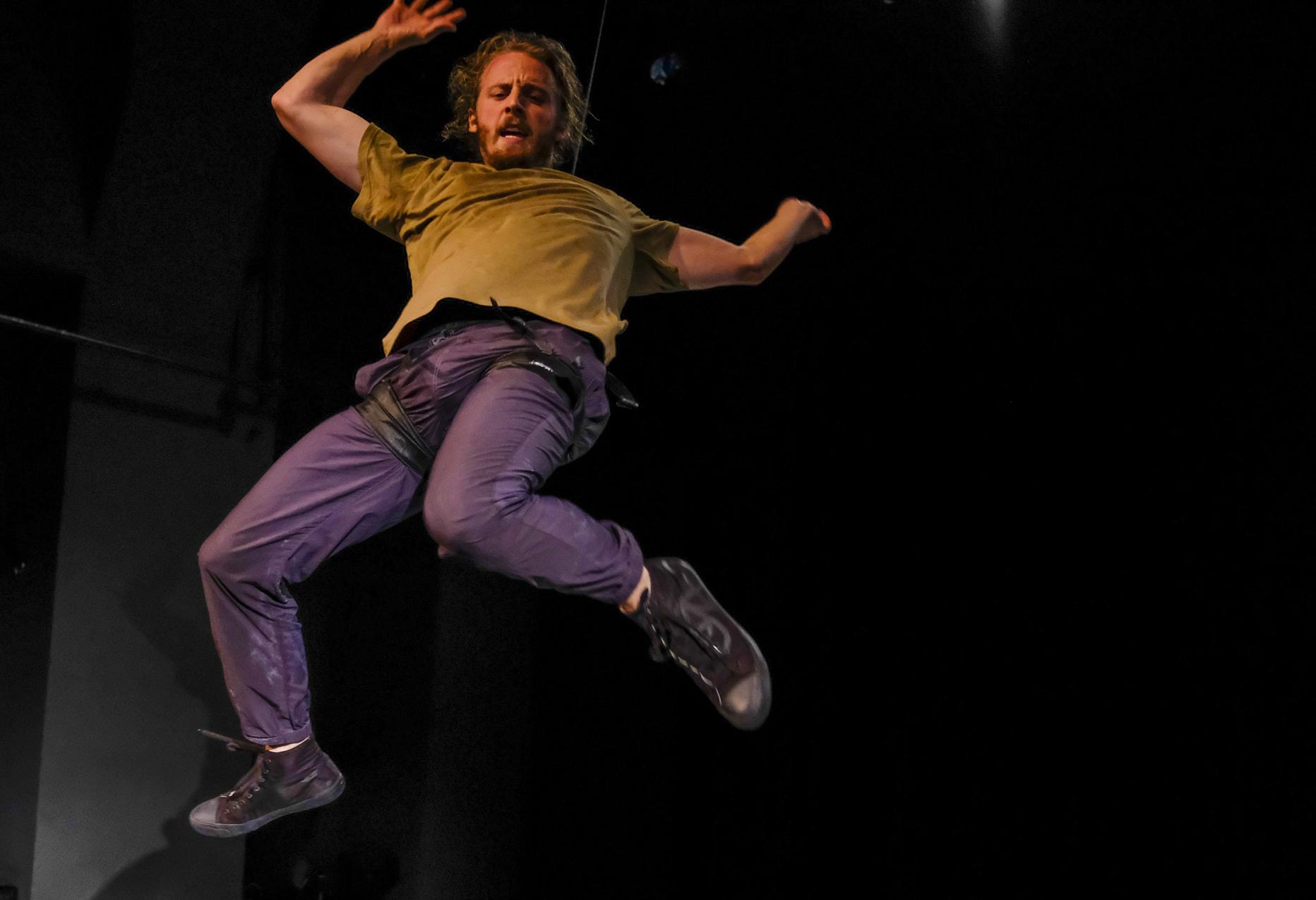 Sicht-, hör- und spürbar getanzte Ängste