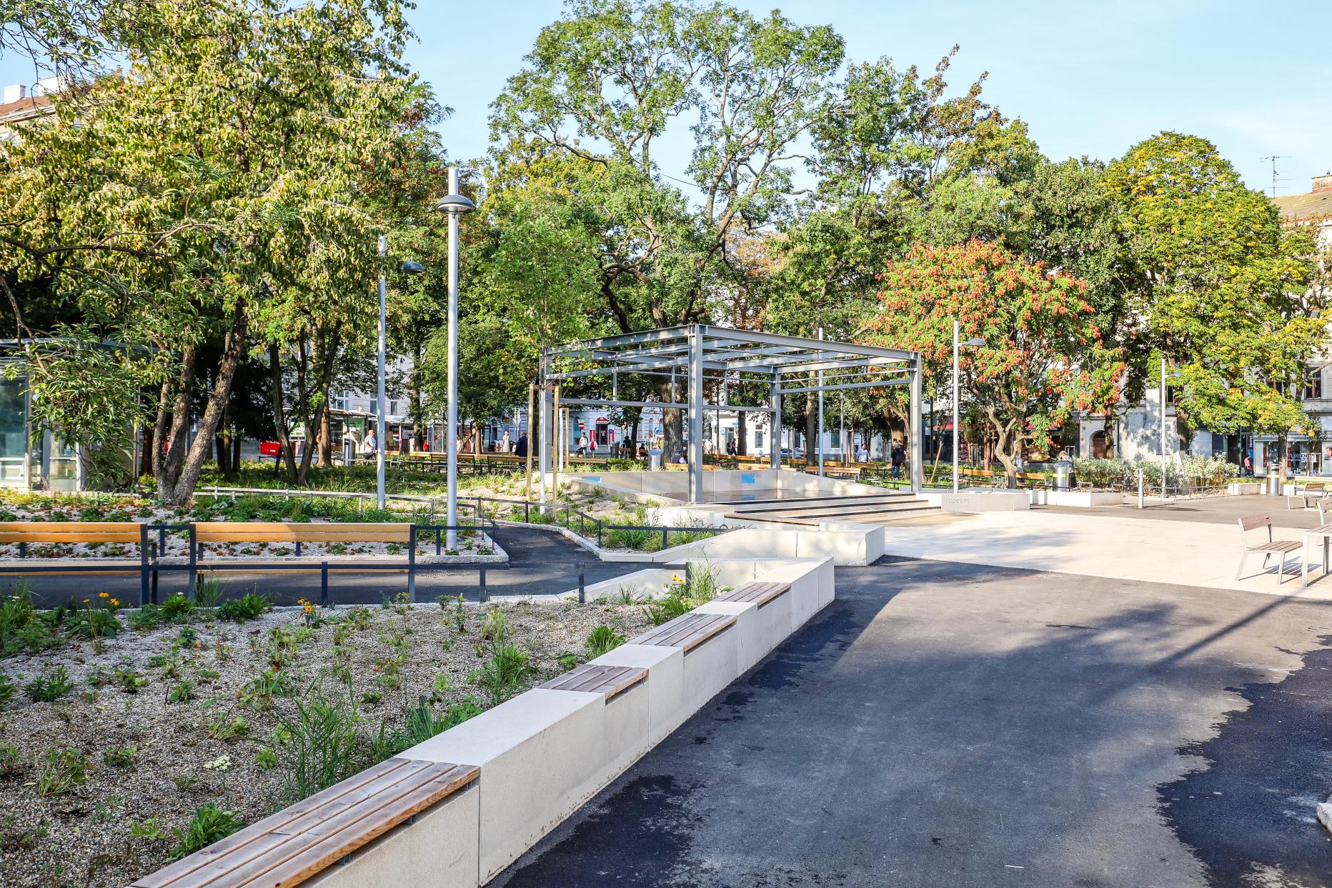 Endlich Platz am Reumannplatz | Kurier