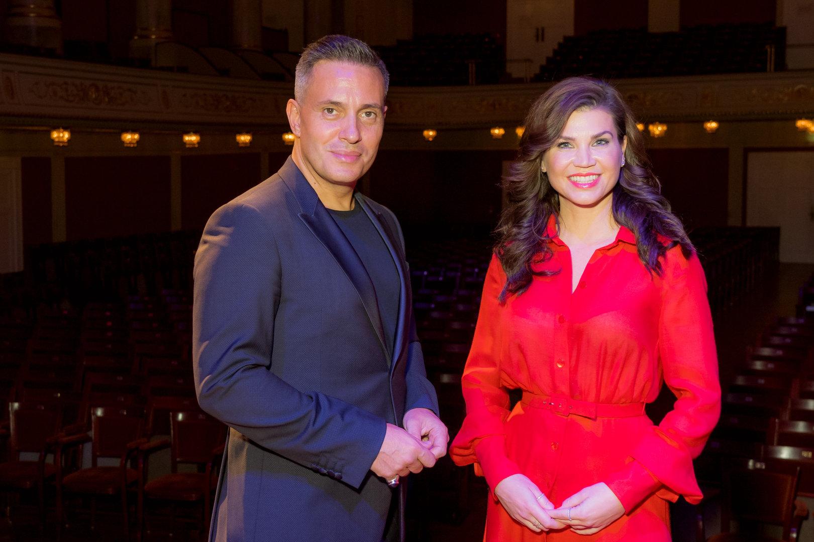 Opernstar Erwin Schrott appelliert: "Lasst uns gemeinsam stark sein“ | Kurier