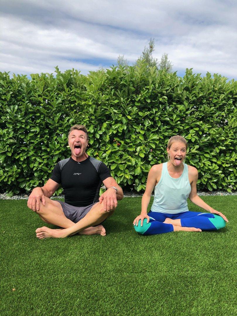 Hillinger im Doppelpack: Neue TV-Serie mit dem Sohnemann | Kurier