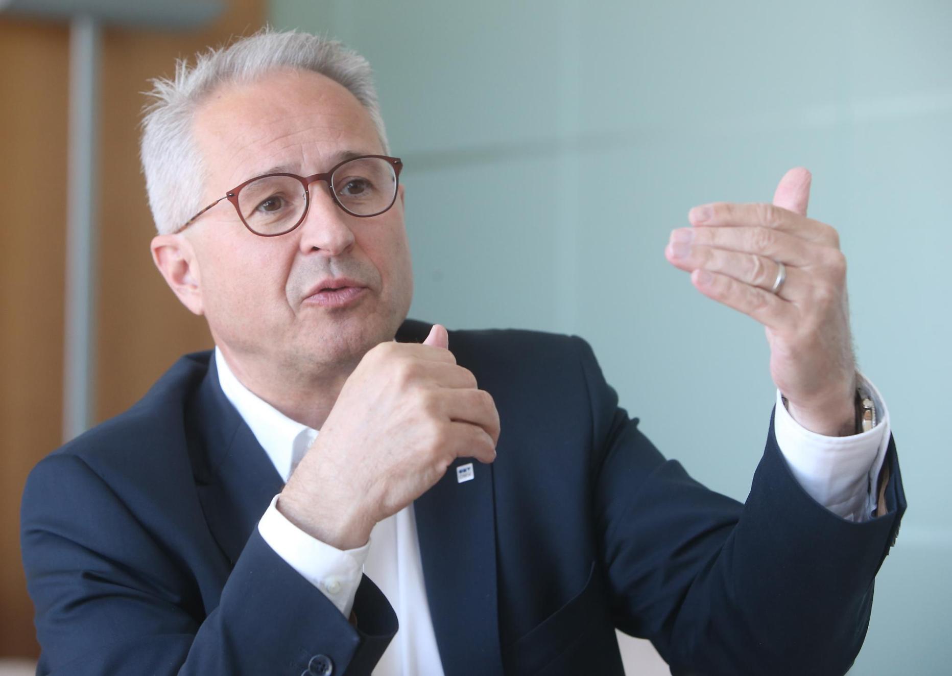 OMV fährt Raffinerie Schwechat in der 1. Oktoberhälfte wieder hoch | Kurier