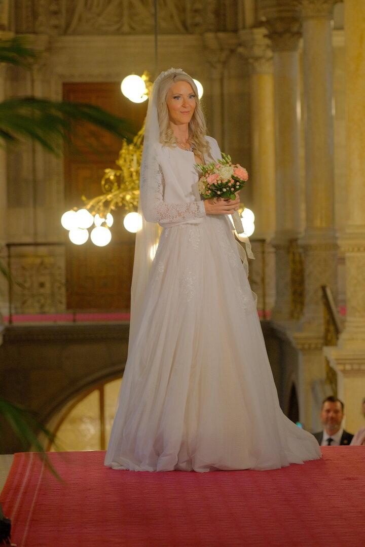 Riesen-Medienrummel bei Hochzeit von Richard Lugner: Er hat Ja gesagt ...
