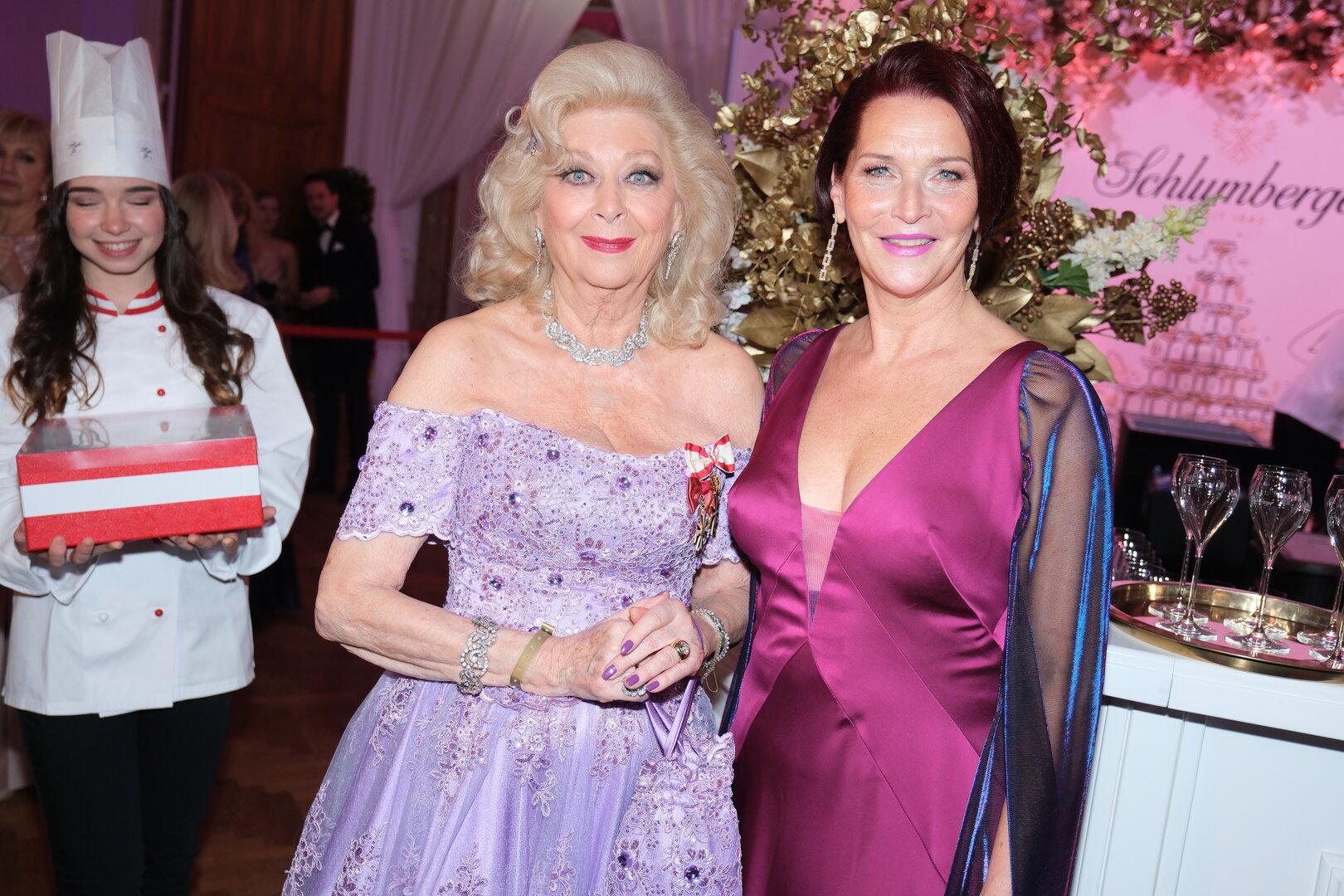 Von Torten und Tanz: Der 122. Zuckerbäckerball in Wien | Kurier