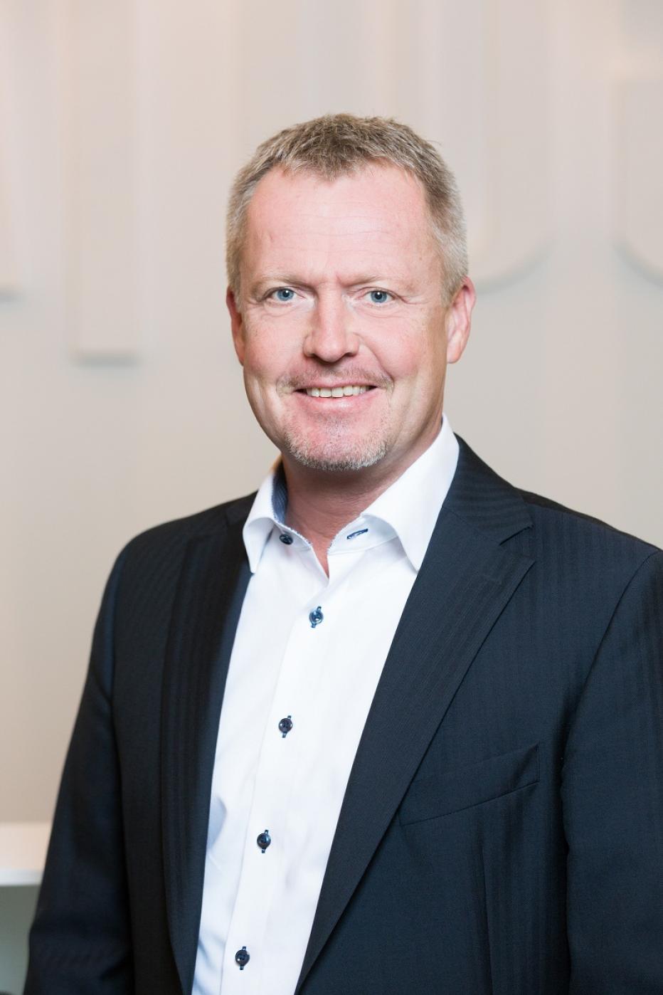 Kattus avanciert Graf und Platzer | Kurier