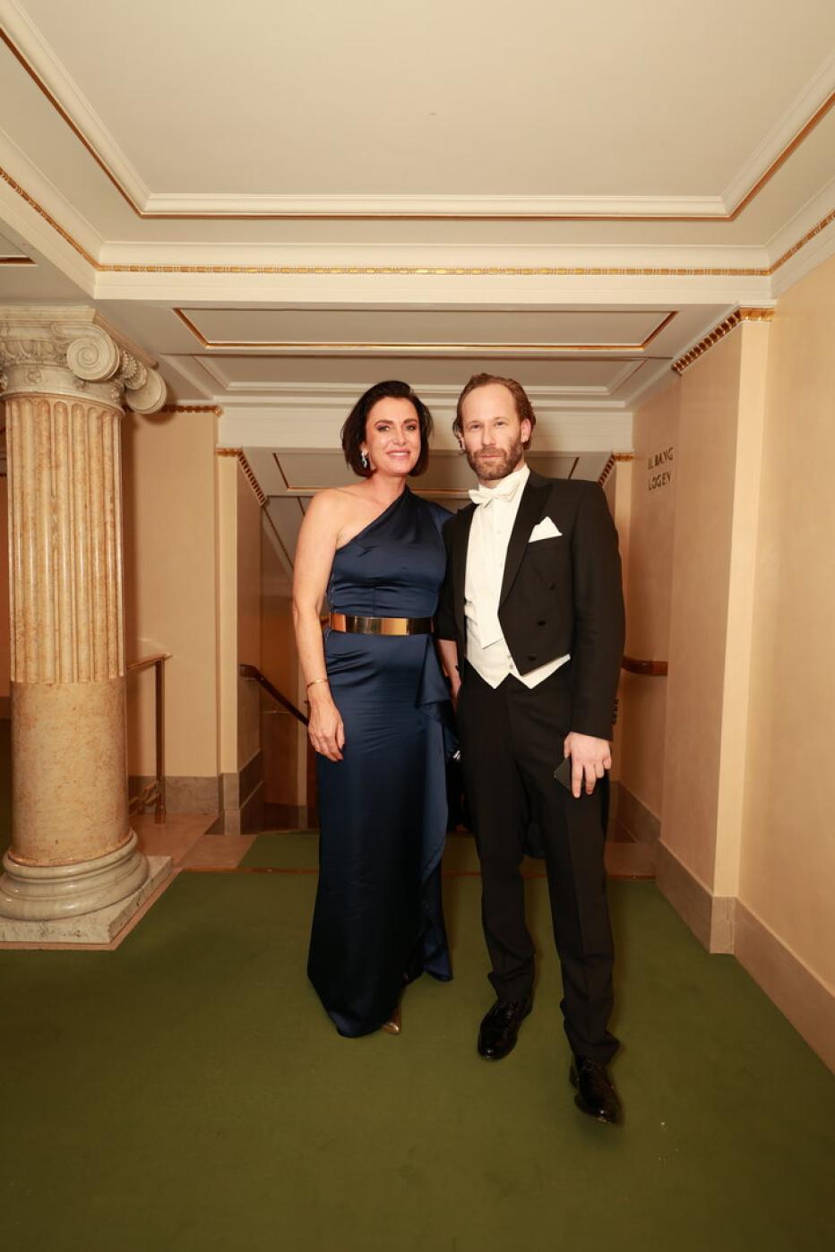 Best Dressed Wiener Opernball 2024: Bilder der Kleider und alle Promis ...