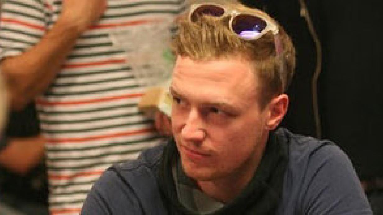 Wiener Student gewinnt halbe Million Euro bei Poker-WM in USA | Kurier