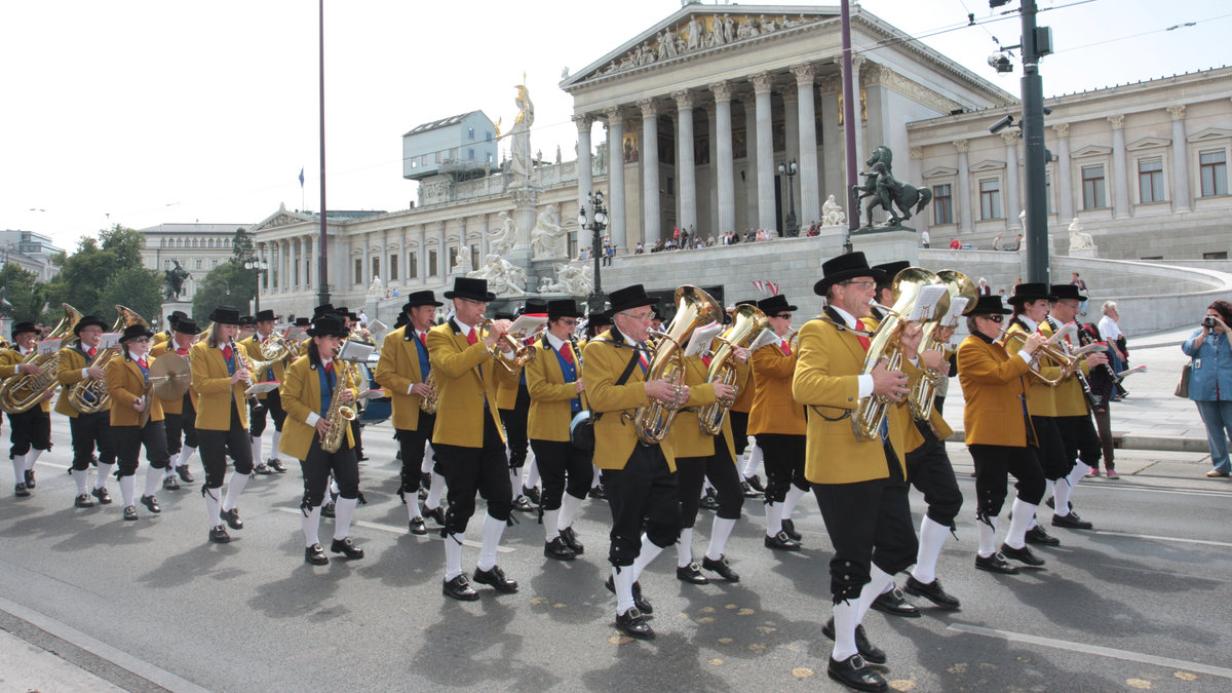 Marsch auf Wien aus ganz Österreich | Kurier