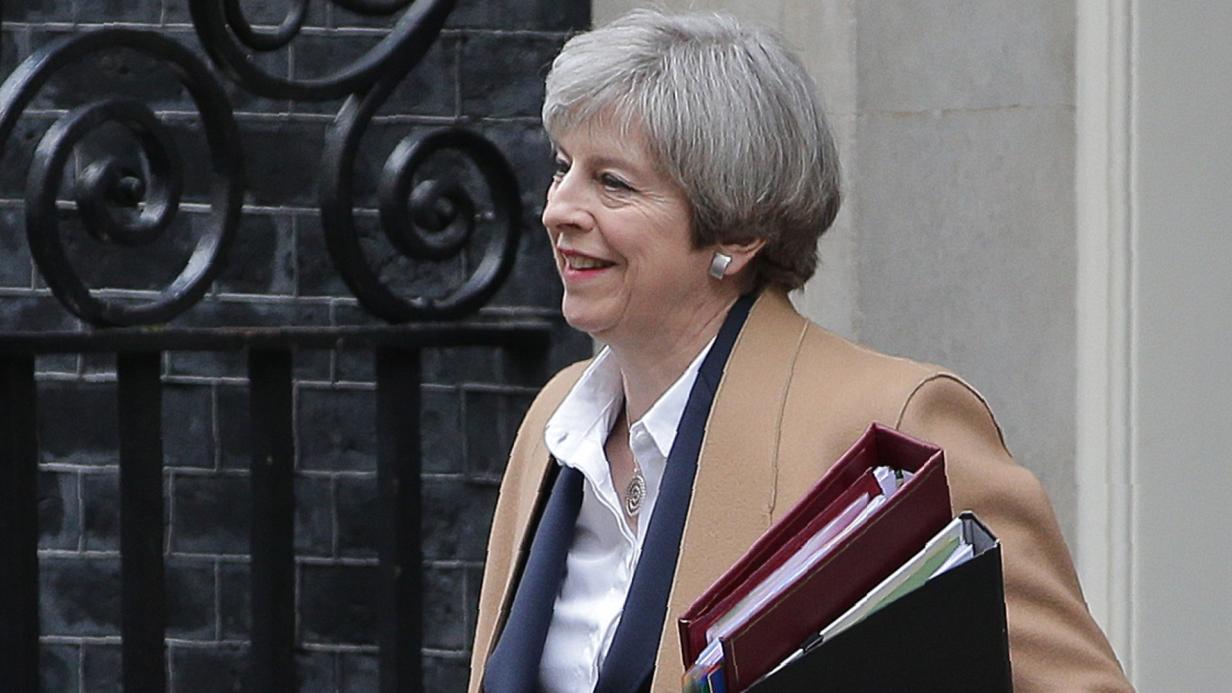 Londons Eiserne Lady schwenkt auf "sanften und ordentlichen Brexit" um