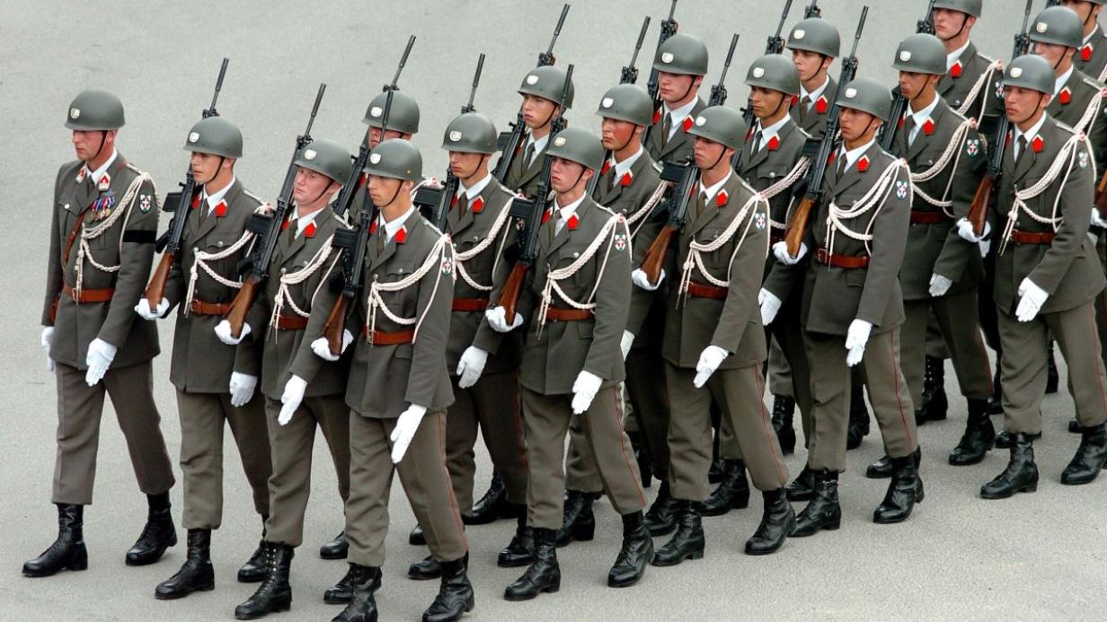 Wehrpflicht: Text für Volksbefragung steht | Kurier