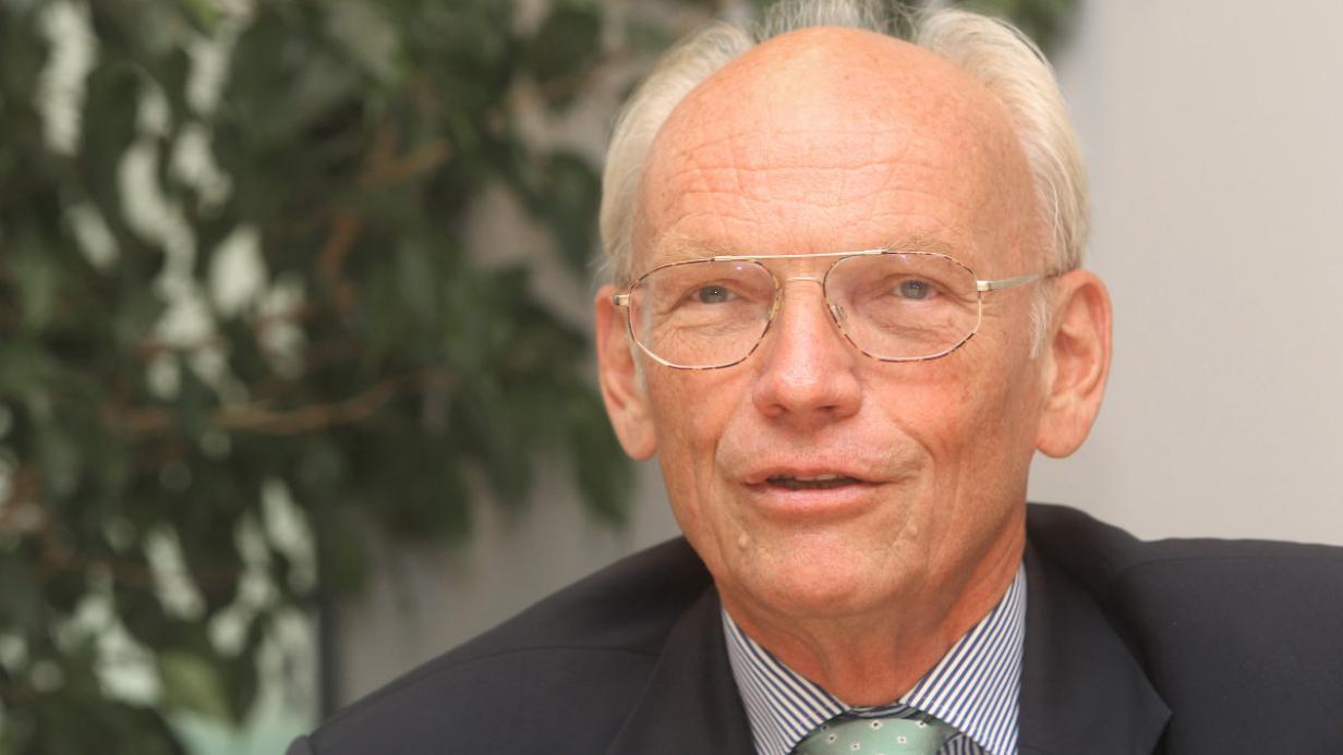 VP-Stummvoll verlässt die Politarena