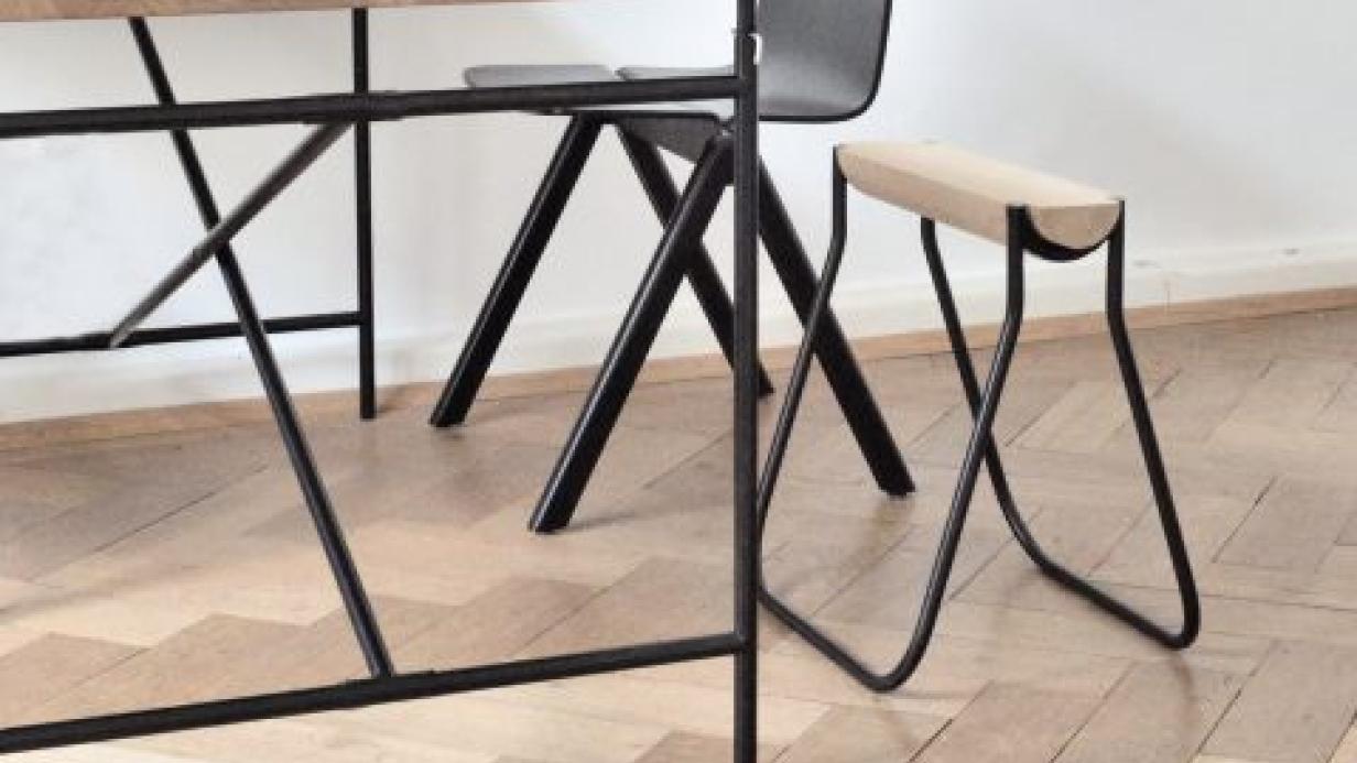 Valet Stool: Das 60-zu-40-Prinzip | Kurier