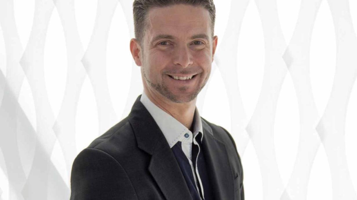 Peter Rauch verstärkt pjure isobar