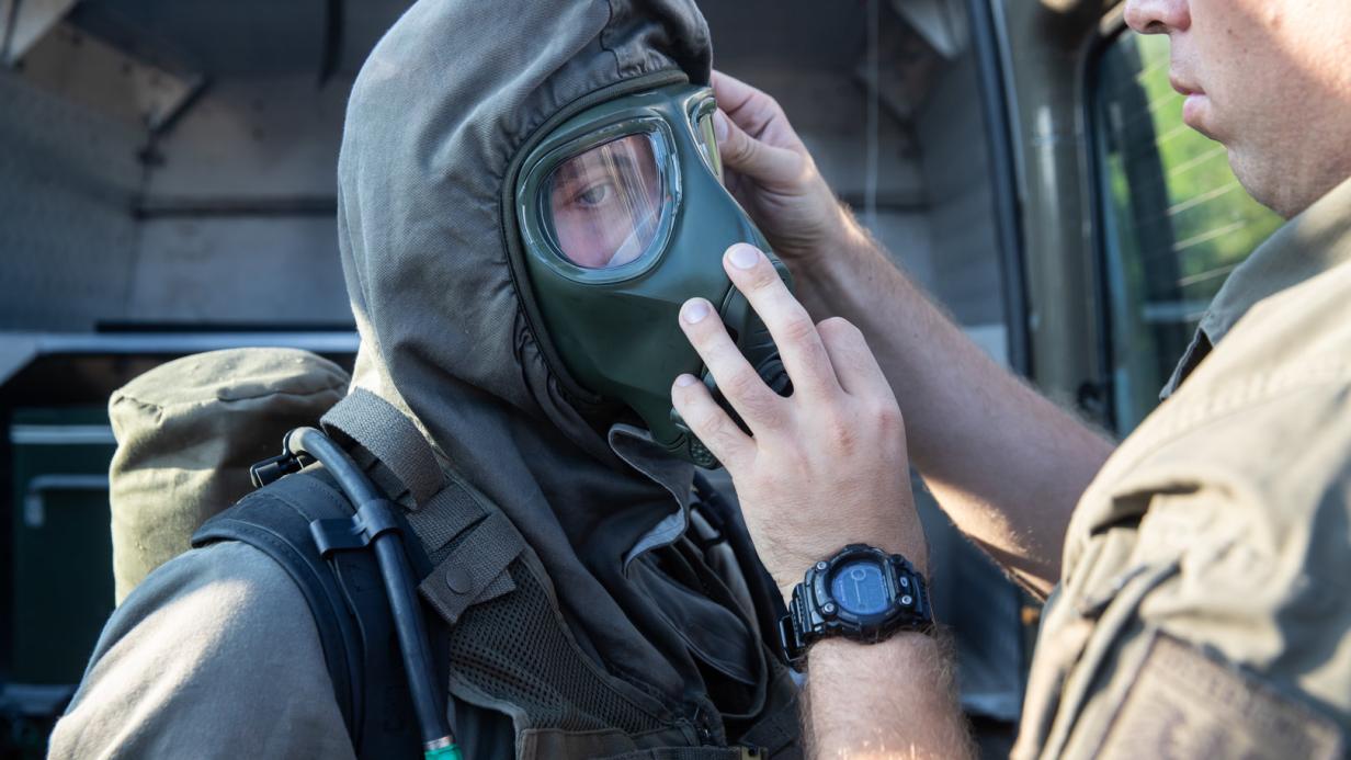 ABC-Abwehrtruppe: Spezialisten in Sachen Coronavirus | Kurier