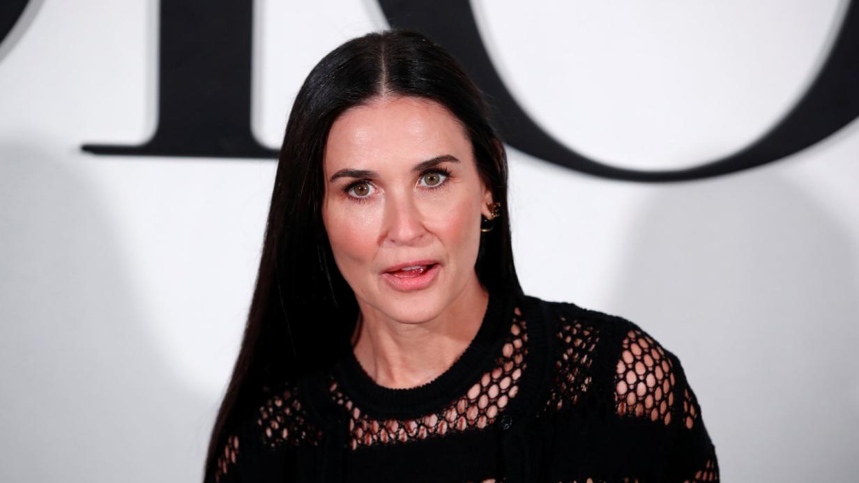 Glattgebügelt auf dem Runway: Demi Moore schürt Beauty-OP-Spekulationen ...