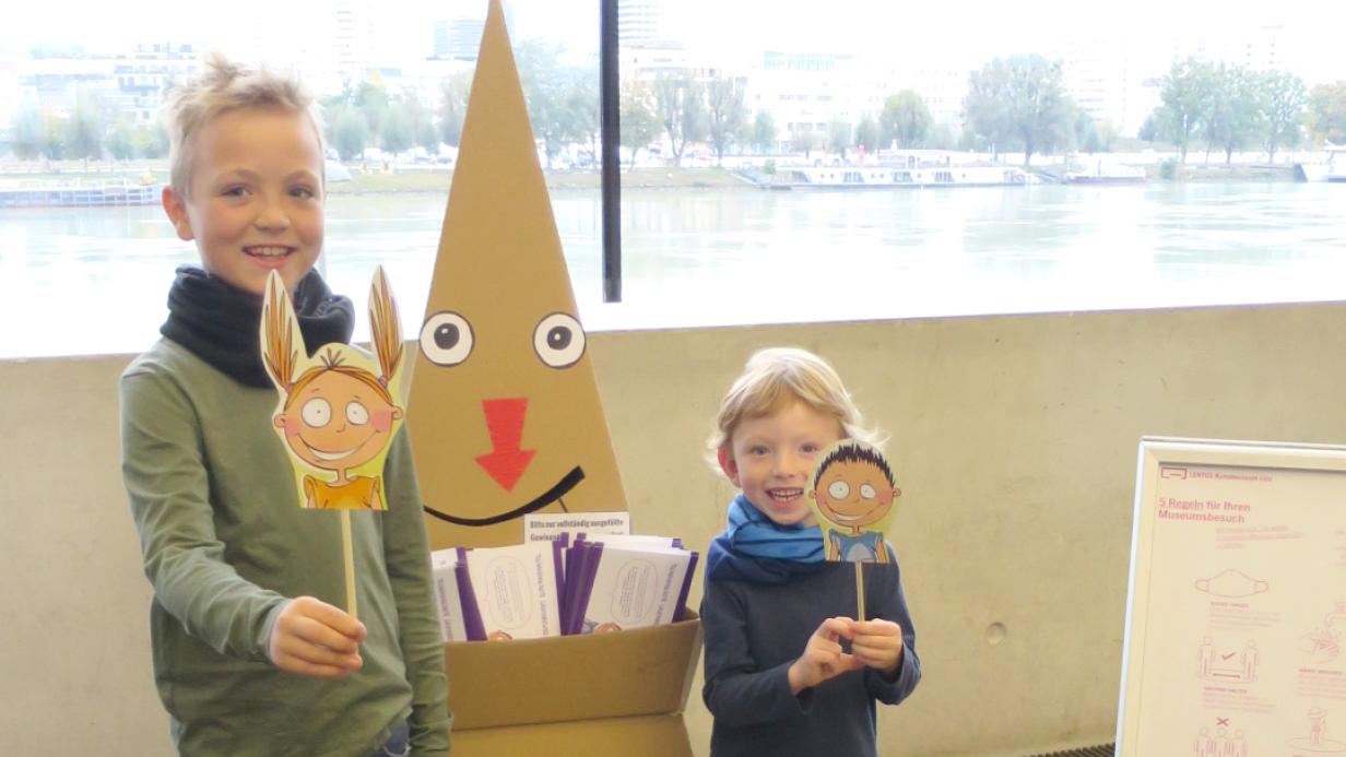 Endlich haben die KinderKulturWoche-Maskottchen Namen: Lotte und Emil ...