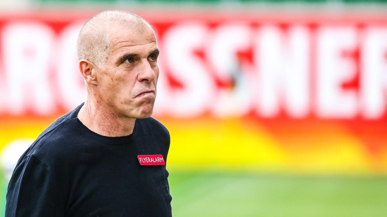 Admira gibt das Ende von Trainer Klaus Schmidt bekannt