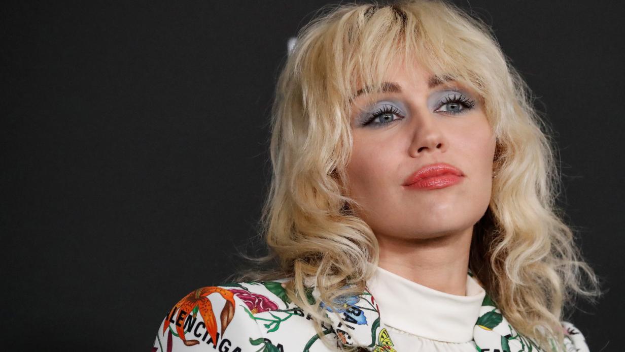 Miley Cyrus: Was läuft da mit "Liily"-Drummer Maxx Morando? | Kurier