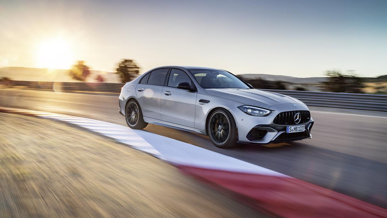 Mercedes-AMG C 63 S E Performance: Stärkster Vierzylinder der Welt statt V8 | Kurier