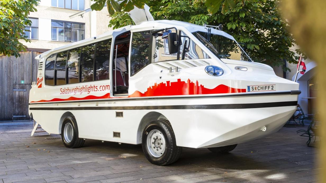 Salzburg: Schwimmender Bus als neue Touristenattraktion | Kurier