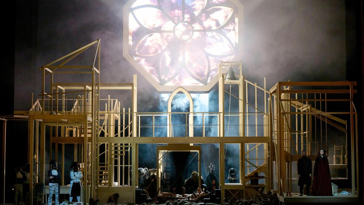 "Dialogues des Carmelites" an der Staatsoper: Zahme Bilder, intensive ...