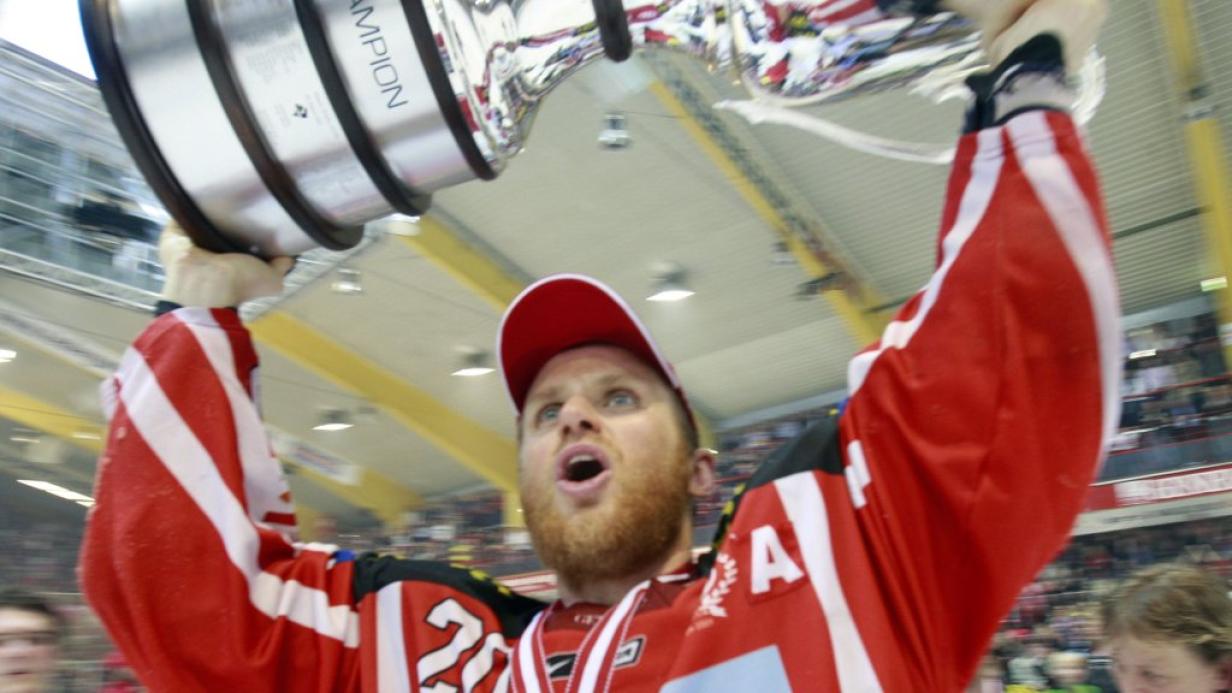 Mike Craig: Rückkehr zum Rivalen