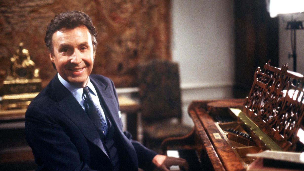 Traurige Nachricht: Peter Alexanders Enkelin Lena ist verstorben | Kurier