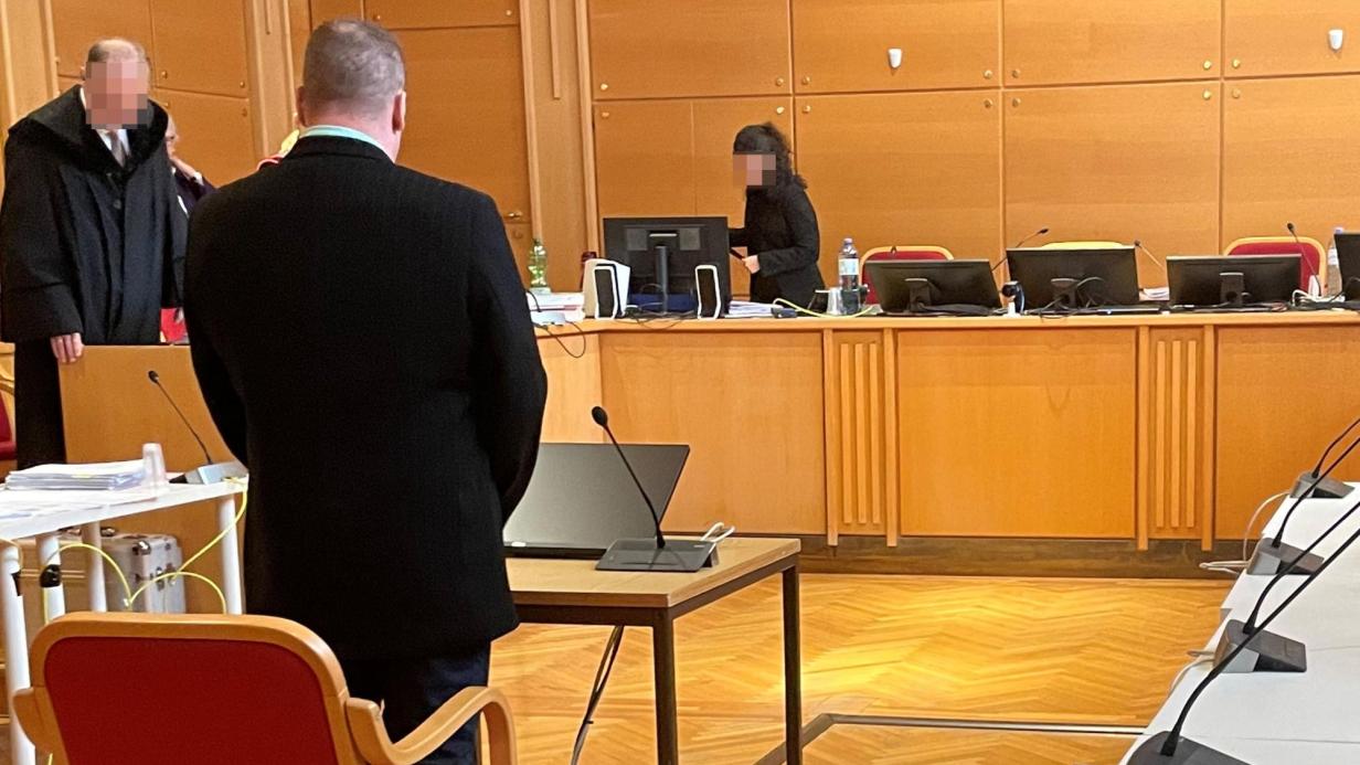 Drei mal mit Auto angefahren: 12,5 Jahre Haft | Kurier