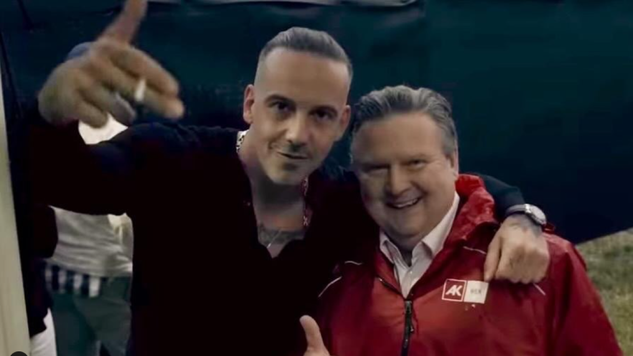 Nach Hörsturz: Ludwig schickt Rapper Raf Camora Genesungswünsche | Kurier