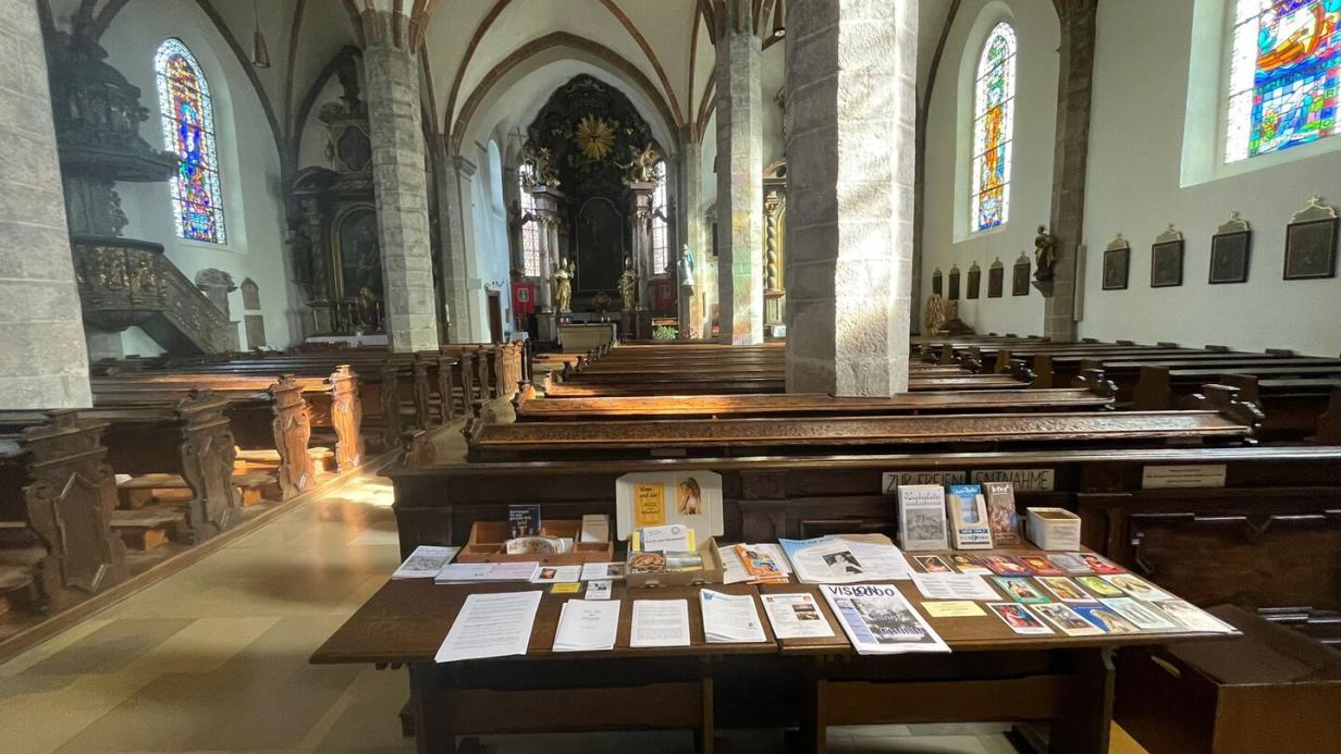 "Klima-Wahn" und exorziertes Weihwasser: Kritik an Pfarrer in Grein ...