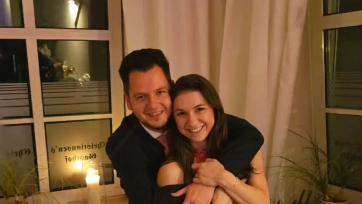 First-Dates-Stars Sara und Felix haben sich verlobt | Kurier