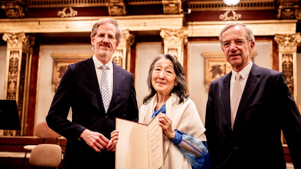 Pianistin Mitsuko Uchida: Mozart, Schönberg und Ehrenmitgliedschaft ...