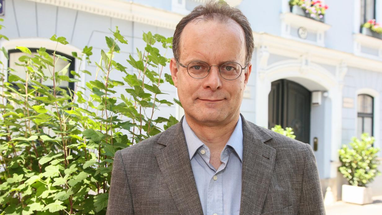 Hubert Sickinger gestorben: Trauer um bekannten Politikwissenschafter ...