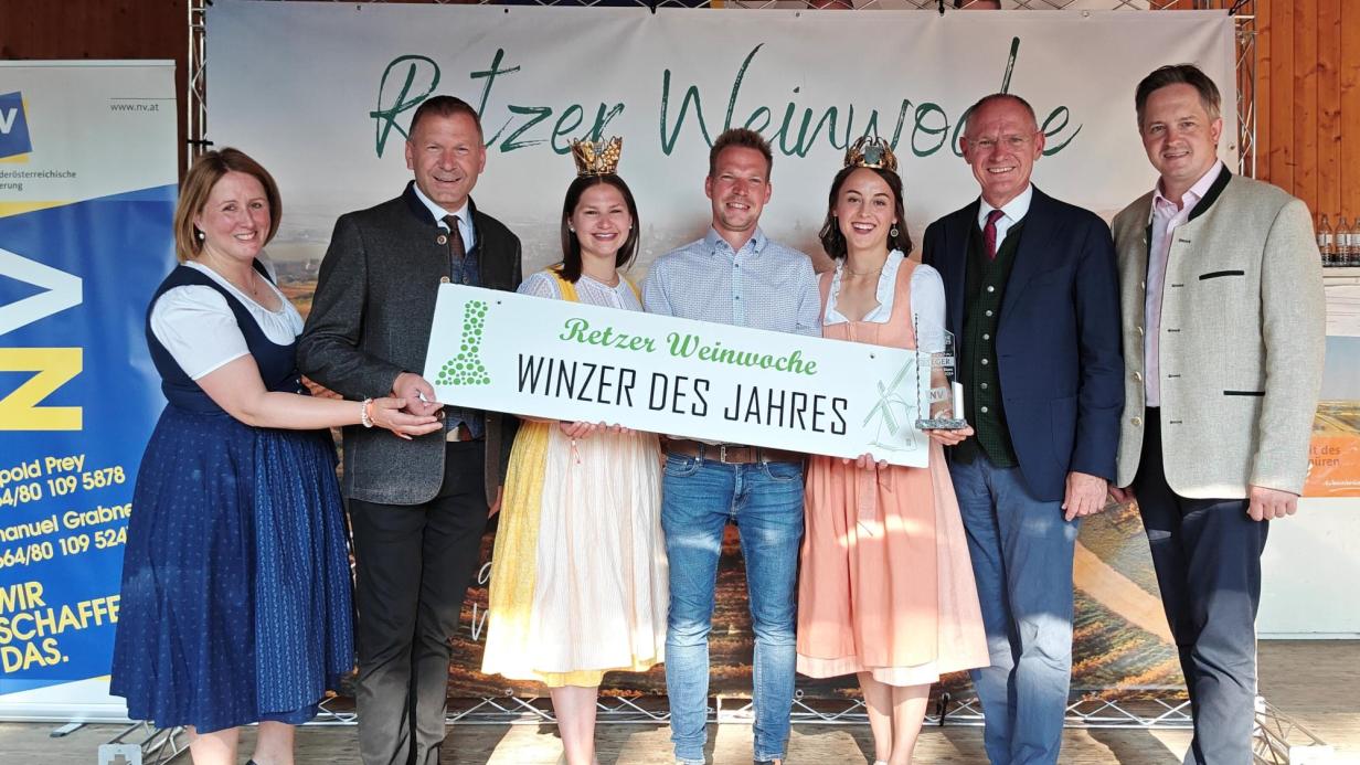 Retzer Weinwoche in vollem Gange: 700 Weine und beste Stimmung | Kurier