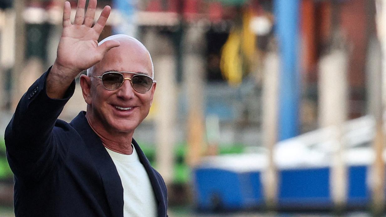 Jeff Bezos in Venedig: Doppelgänger wird zum Medienstar | Kurier