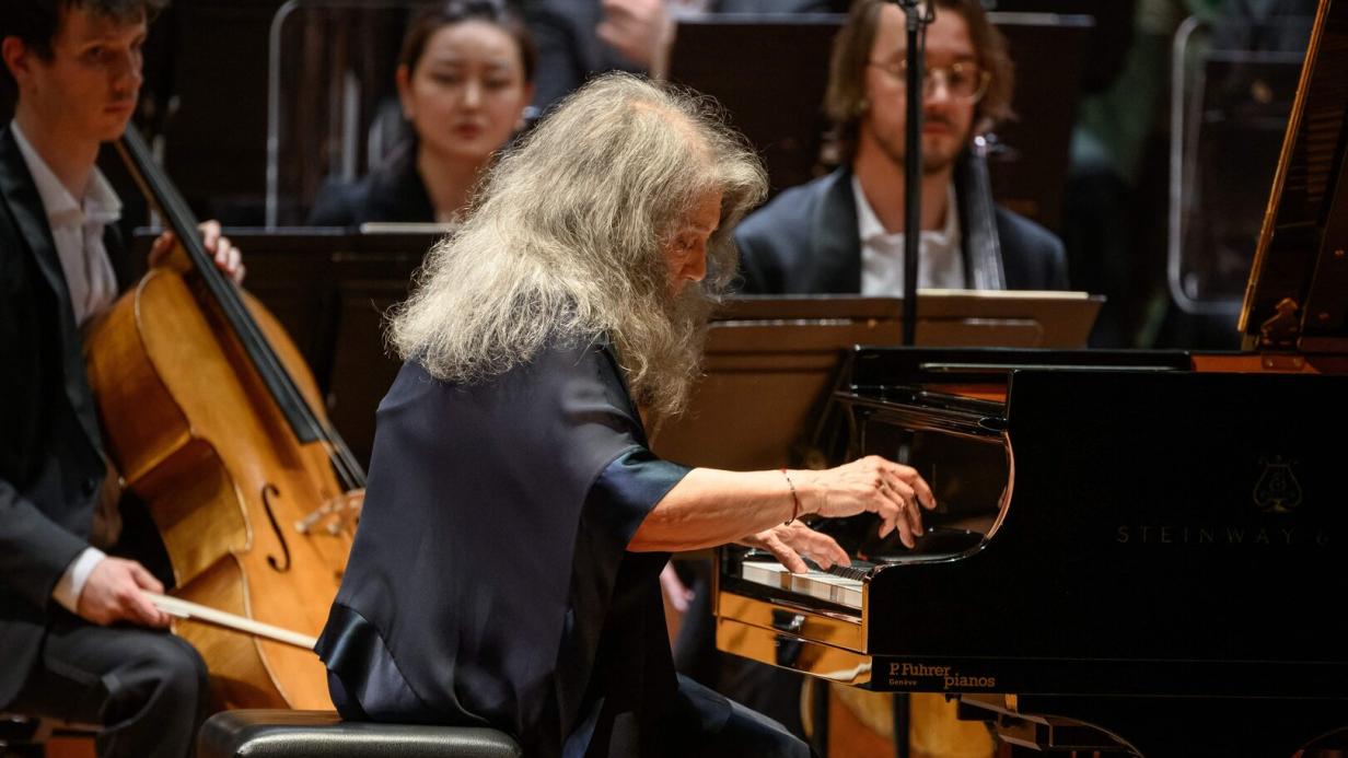 Furioser Saisonbeginn für Wiener Philharmoniker mit Martha Argerich und Tugan Sokhiev | Kurier