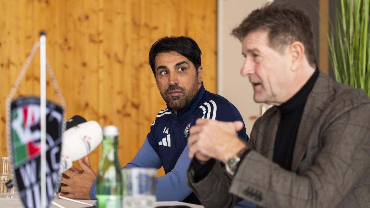 WAC-Boss erklärt Pacult-Aus und präsentiert Nachfolger Atalan | Kurier
