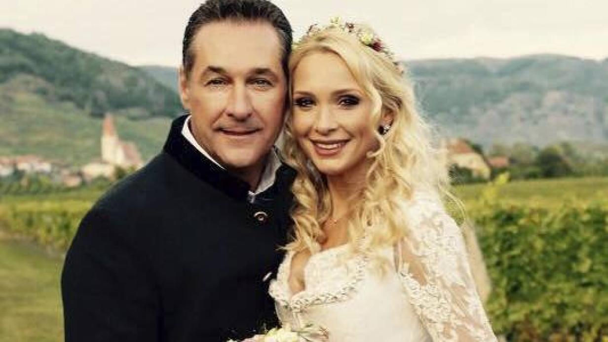 HC Strache zeigt Hochzeitsfotos | Kurier