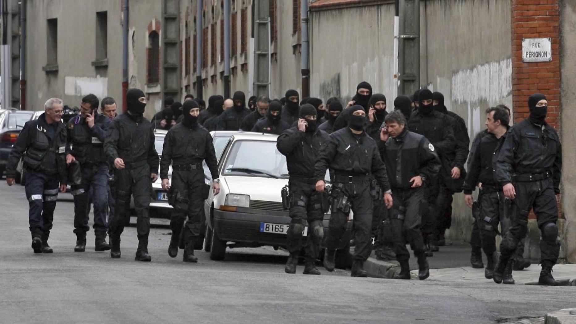 Einsatztruppe Raid: Hartes Training und eiserne Nerven