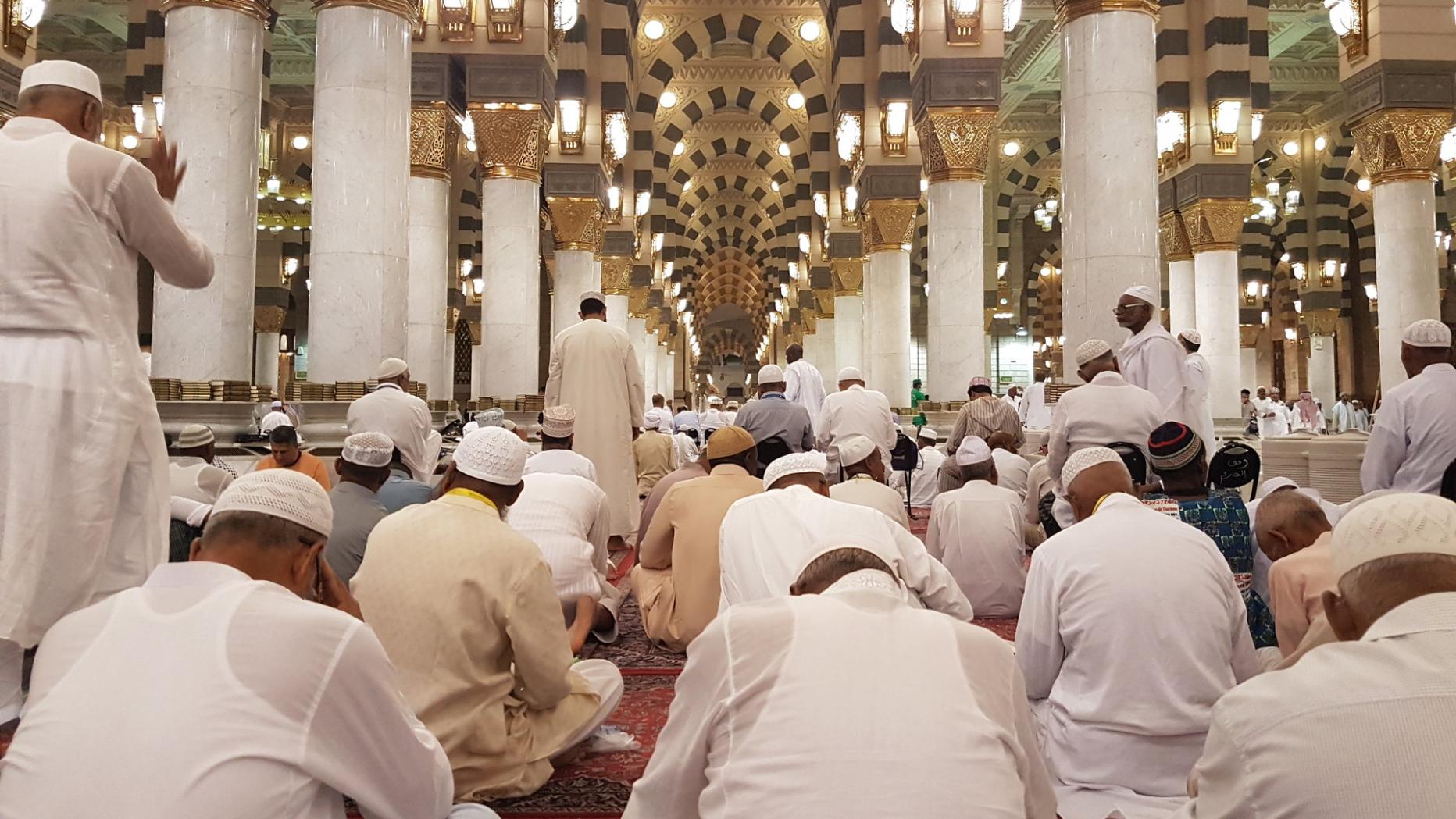 Einmal Mekka & Medina und retour | Kurier