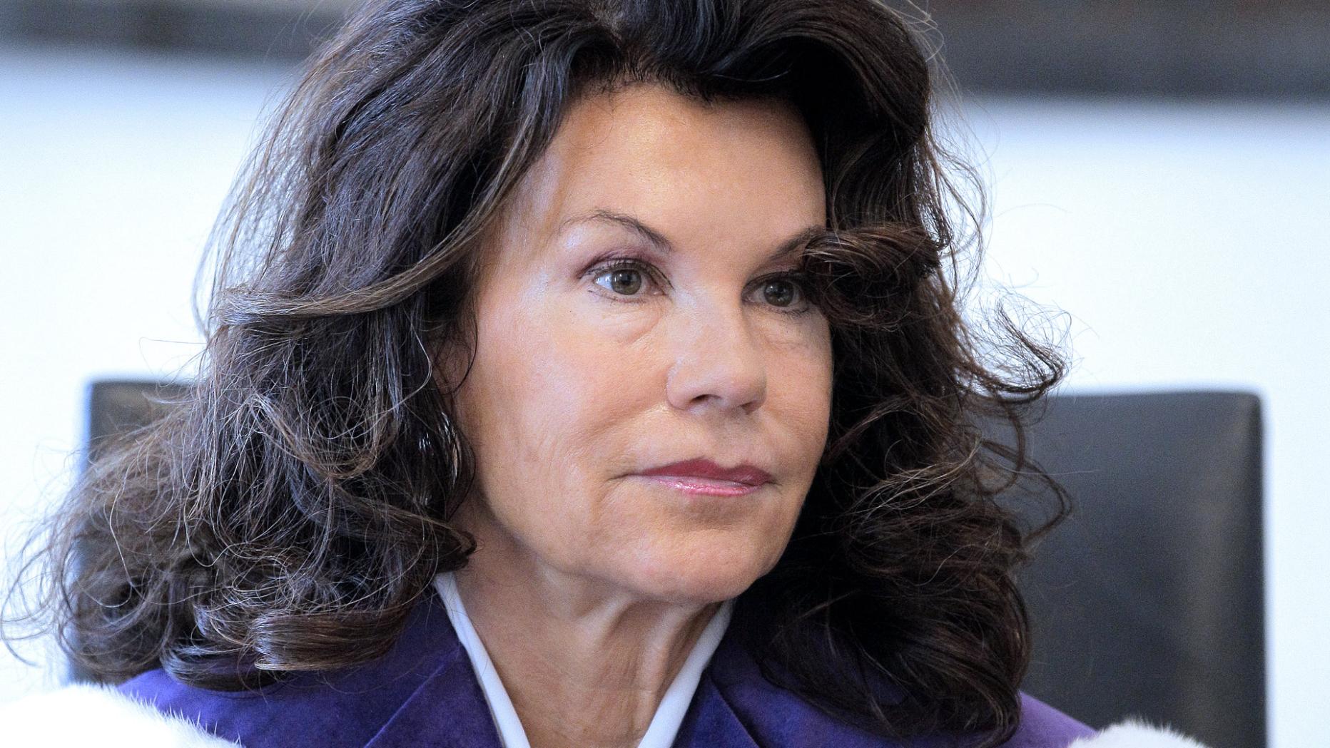 Brigitte Bierlein: Die erste Frau an der Spitze des VfGH im Porträt ...