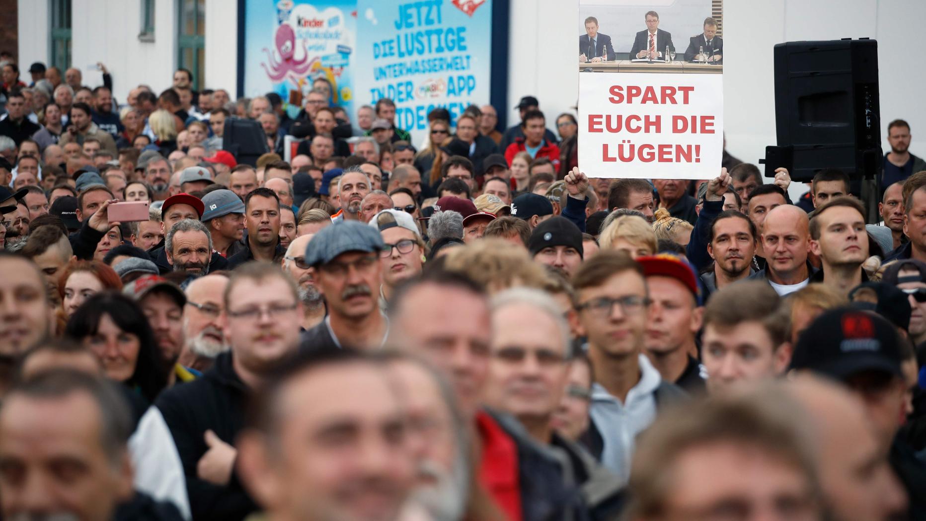 Chemnitz-Demos: Hunderte Rechte versammeln sich zu Kundgebung