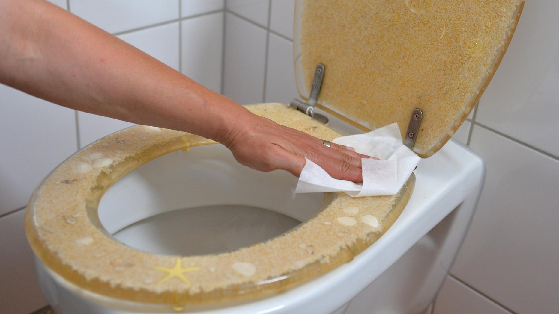 China: Gleicher Lappen für Toilette und Tasse in Fünf-Sterne-Hotels ...