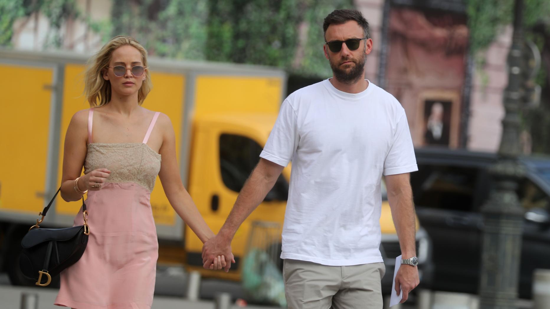 Jennifer Lawrence hat sich mit ihrem Kunsthändler verlobt | Kurier