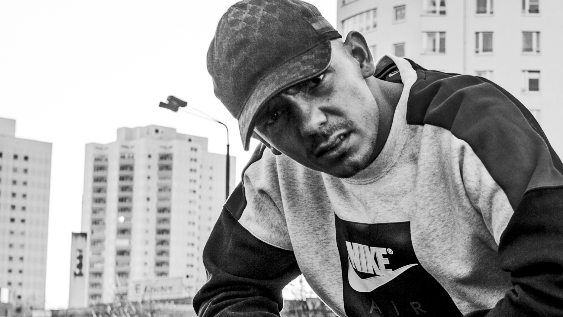 Rapper Capital Bra in Linz von Polizei aufgehalten | Kurier
