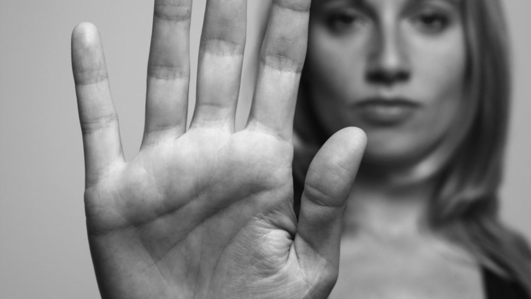 Sexuelle Belästigung Am Arbeitsplatz Hotline Für Betroffene